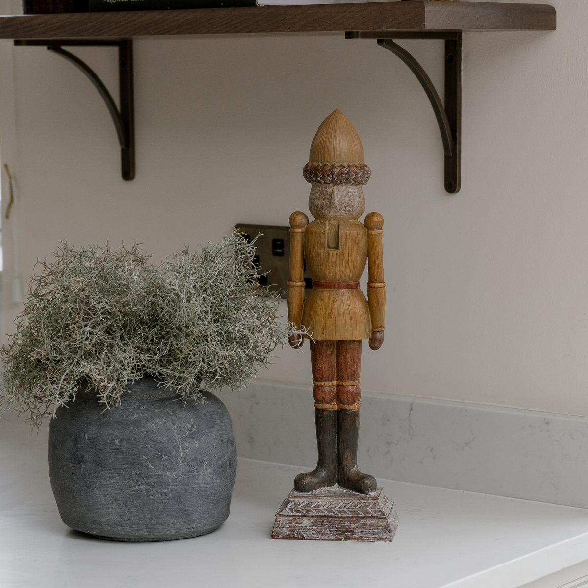 Pinecone Beefeater Nutcracker – Rustic Polyresin Décor | Chloe Jade Home