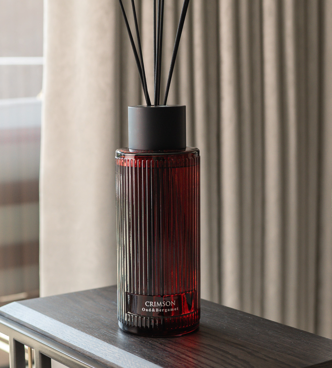 Large Red Crimson Oud and Bergamot Reed Diffuser 1000ml – Chloe Jade Home